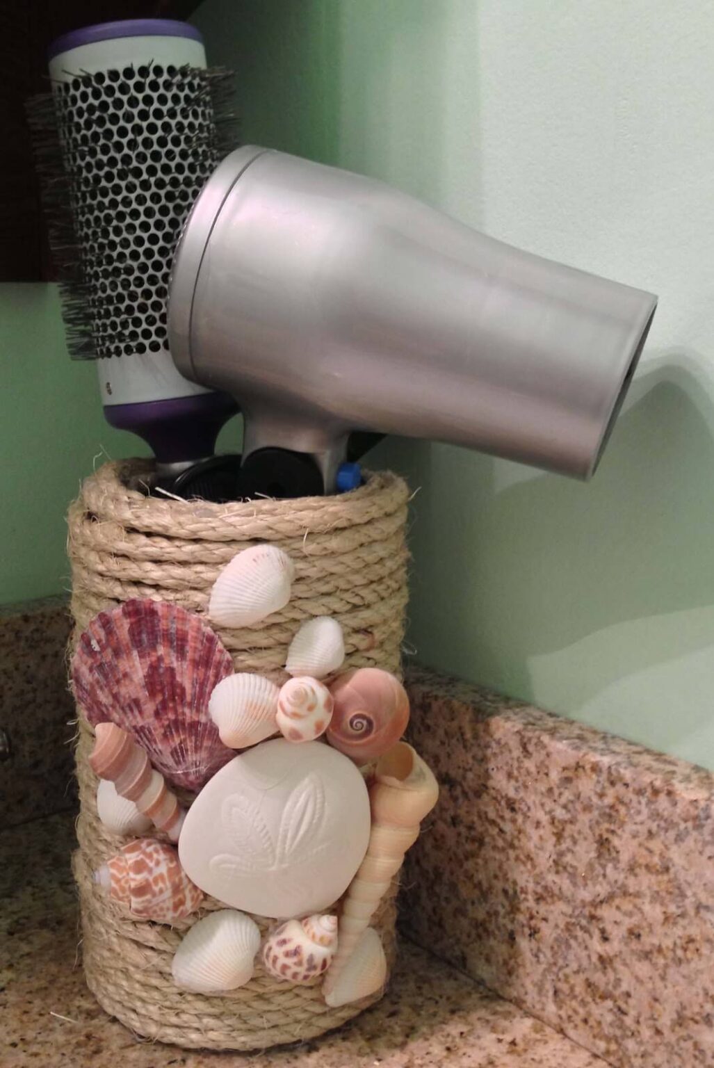 26 DIY Shell Project Ideas - Sad To Happy Project
