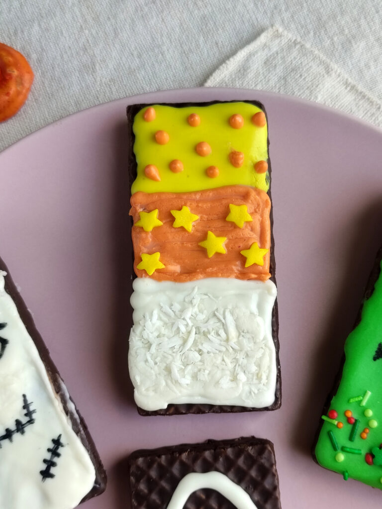 Homemade Halloween Themed Chocolate Bars - Sad To Happy Project